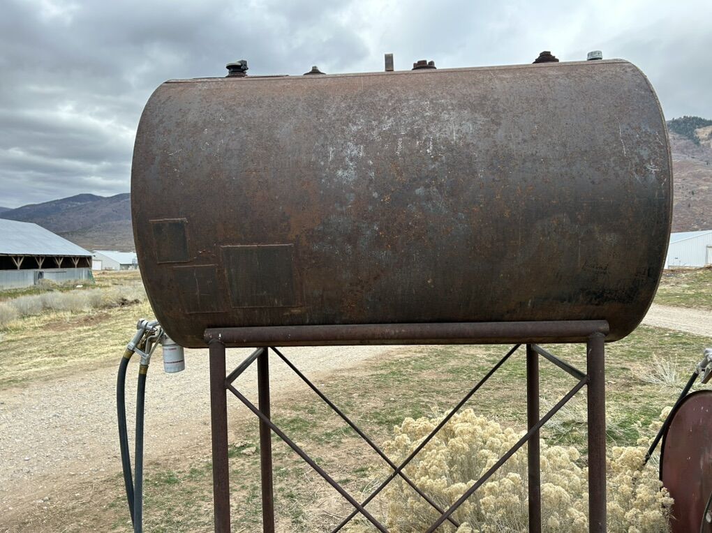 500 Gallon Fuel Tank | Heavy Equipment/Tractors | KSL Classifieds