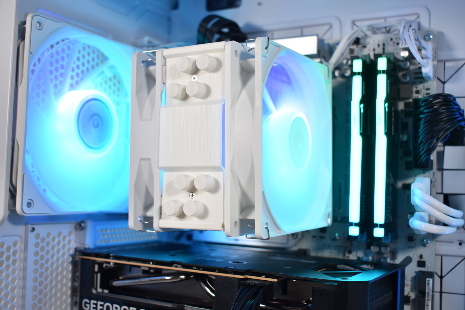 Ryzen 7 8700F | RTX 5060 | 32GB DDR5 | 1TB NVMe | Windows 11 Pro ...