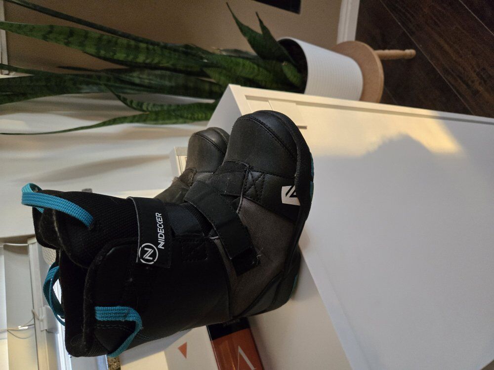 Nidecker Micron magic 100 kids board | Snowboards | KSL Classifieds