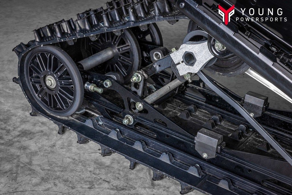 2025 Polaris® ProStar S4 INDY Adventure 137 Shadow Gray / Gloss Black ...