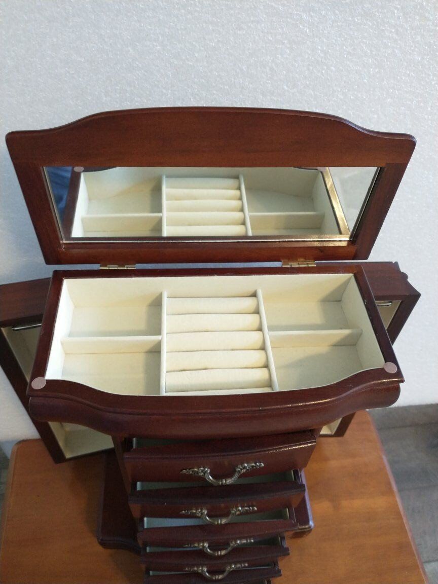 Wood Jewelry Box $50 | Jewelry, Gems, & Watches | KSL Classifieds