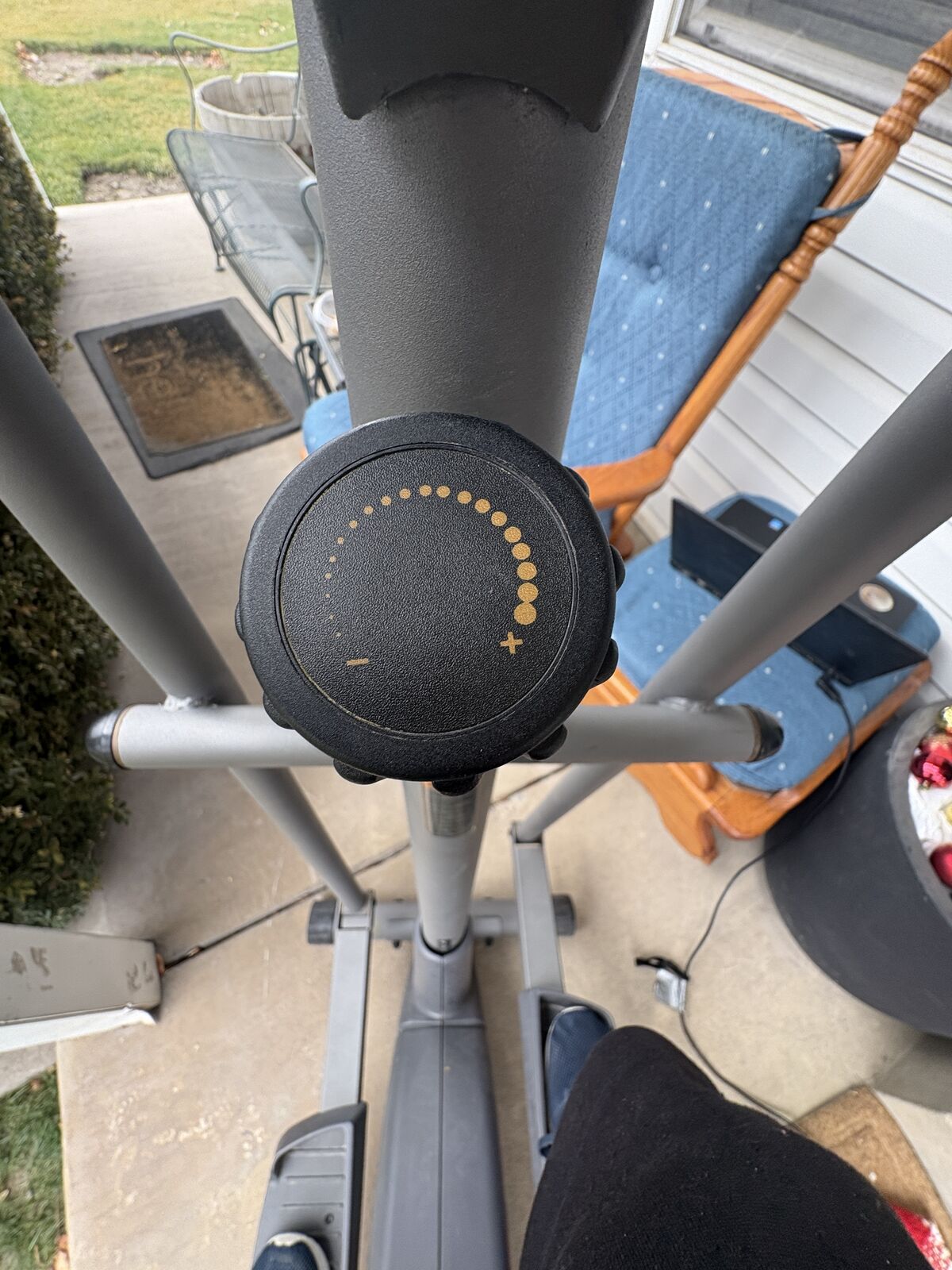 FREE DELIVERY - WORKING Weslo Elliptical Machine | Ellipticals | KSL ...