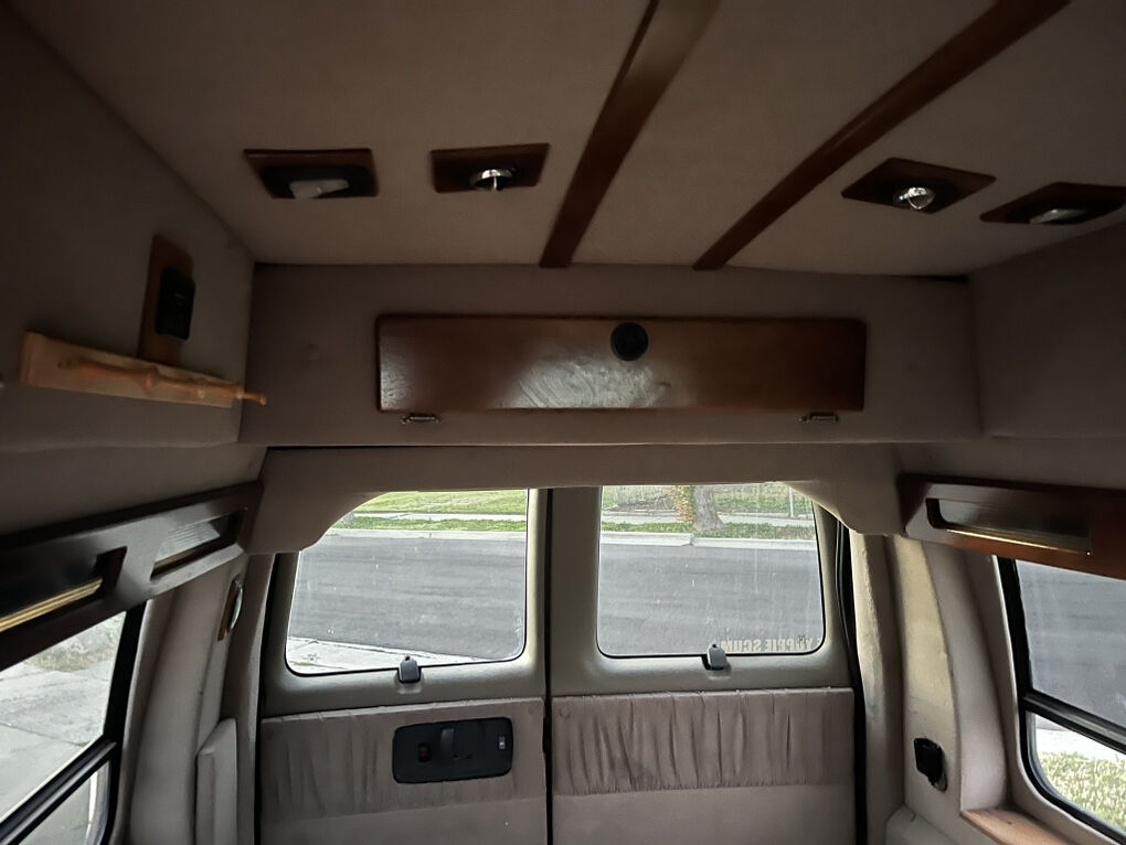 1998 Chevrolet Express 1500 in Riverton, UT | KSL Cars