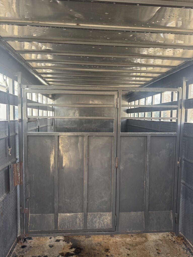 2012 24' Snake River HD Stock Combo | Horses/Livestock, Trailers | KSL ...