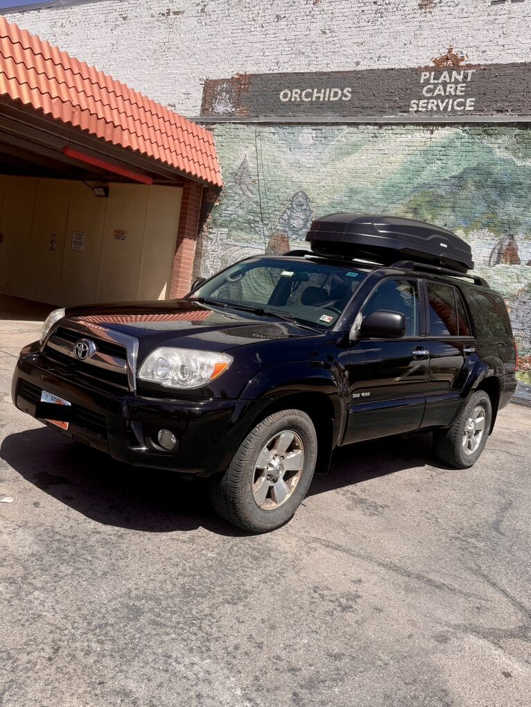 Yakima SkyBox NX 18 Roof Cargo Box | Ski, Bike and Cargo Racks | KSL ...