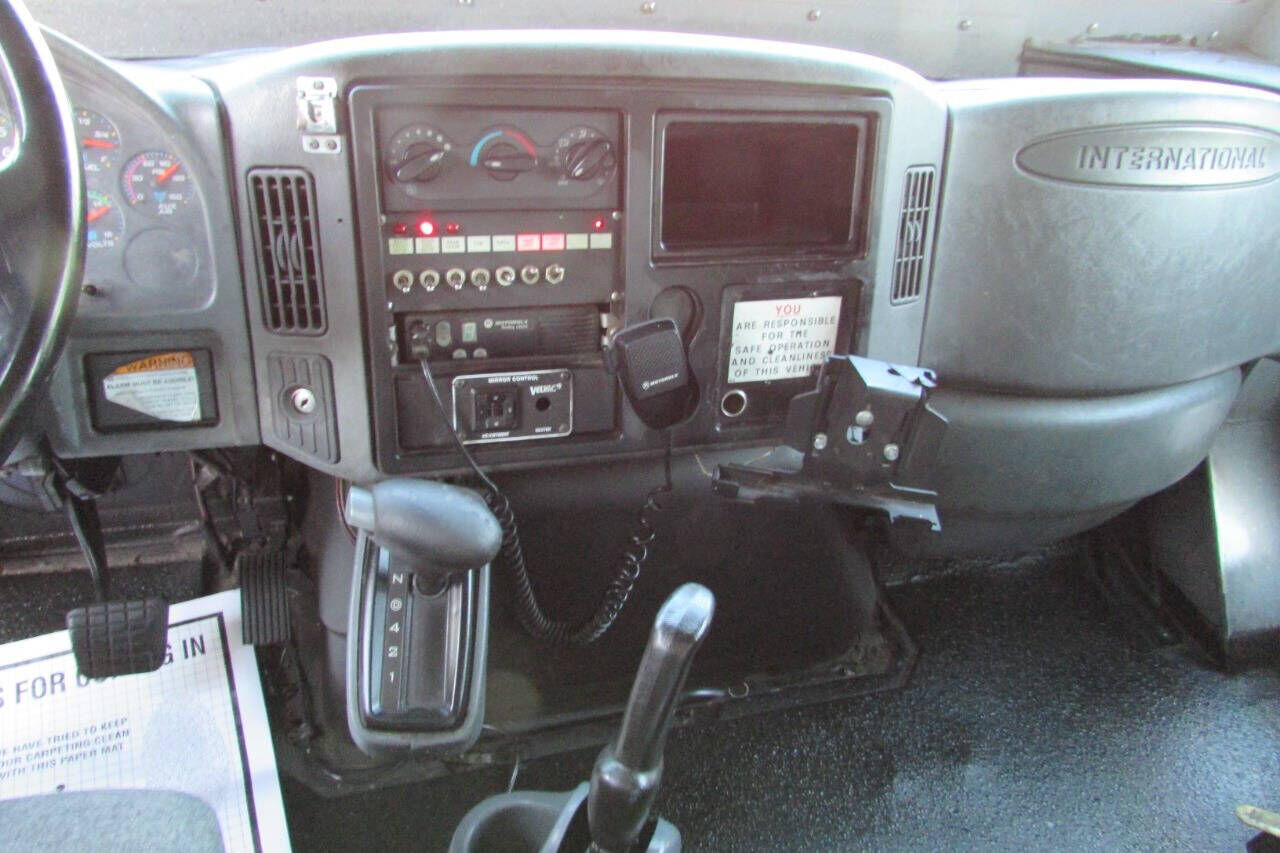 2006 International DuraStar 4300 in Las Vegas, NV | KSL Cars
