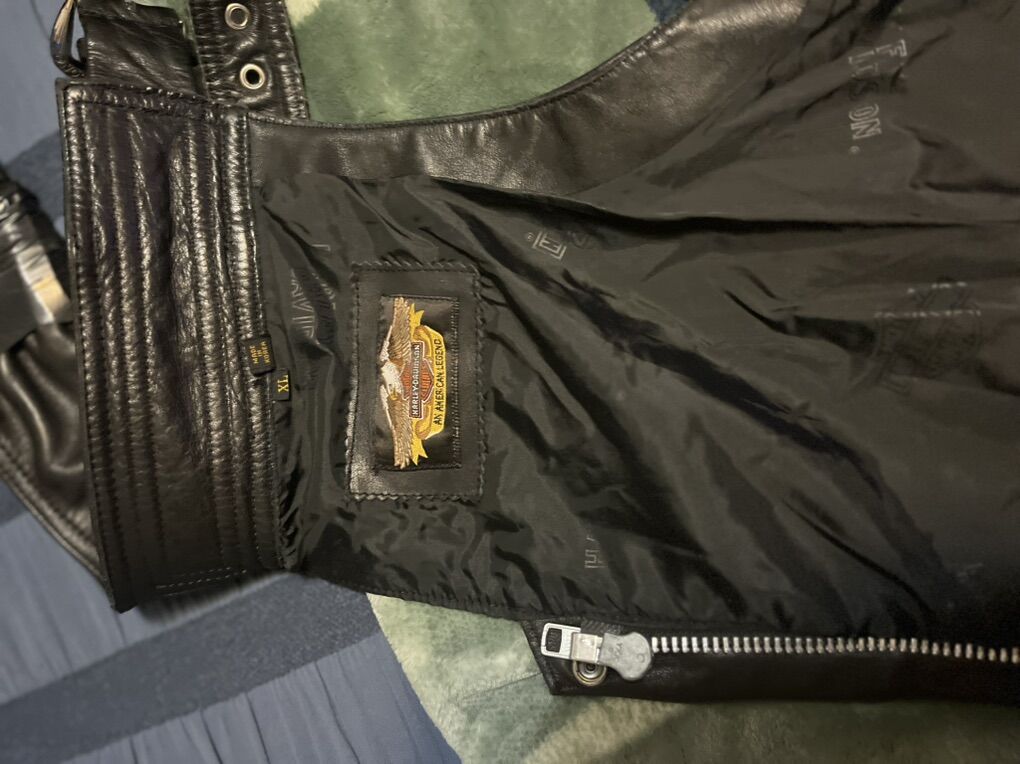 2x Leather Chaps | Motorcycle Accessories/Clothing | KSL Classifieds