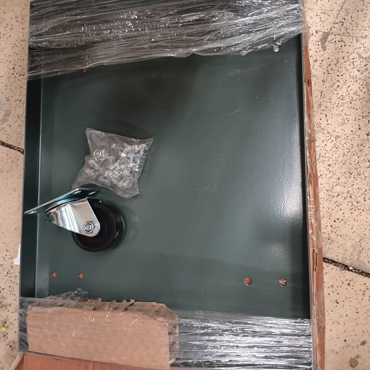 Lipped Solid-Deck Steel General Purpose Dolly: 900 | Shop Tools | KSL ...