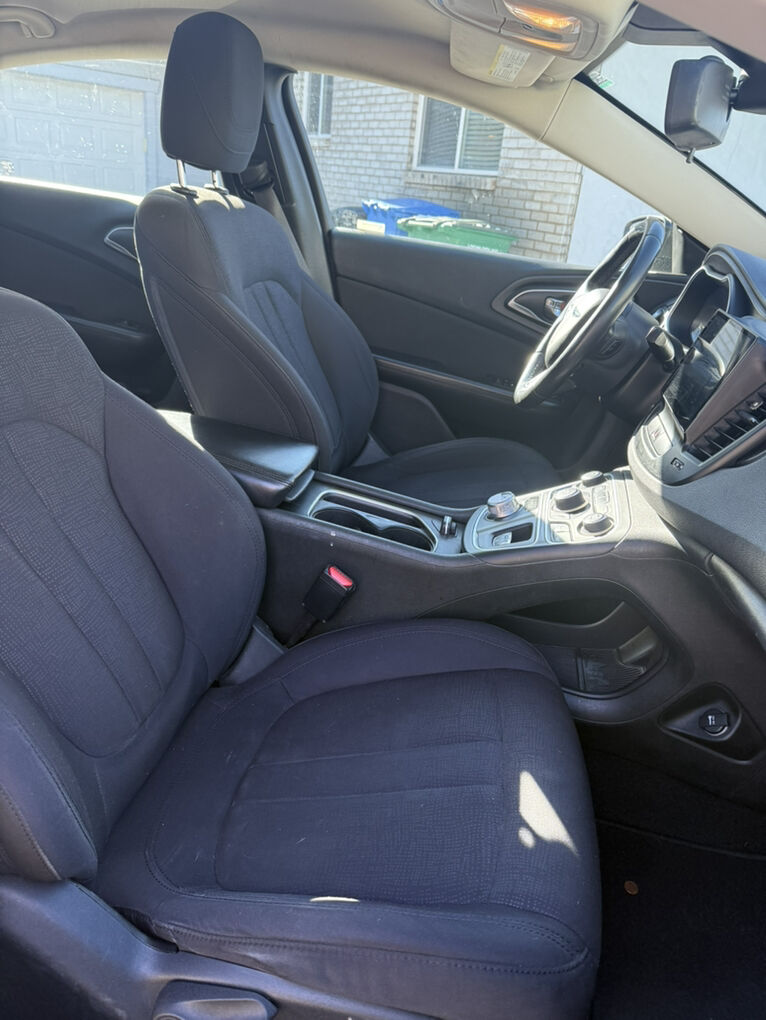 2015 Chrysler 200 S in Hyde Park, UT | KSL Cars