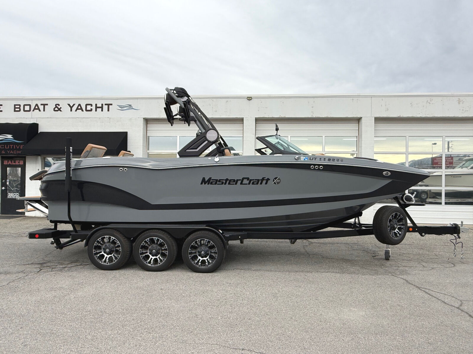 2023 24' MasterCraft X24 Bowrider | Ski and Wakeboard Boats | KSL ...