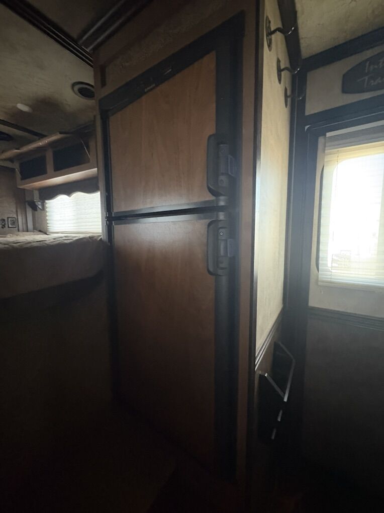 2016 Trails West 3 hr Living Quarters | Horses/Livestock, Trailers ...