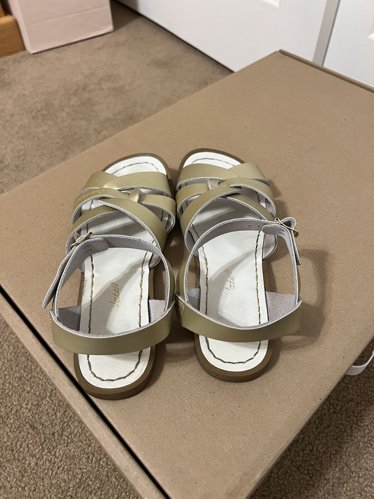 Saltwater Sandals Size 8 | Women's Shoes | KSL Classifieds