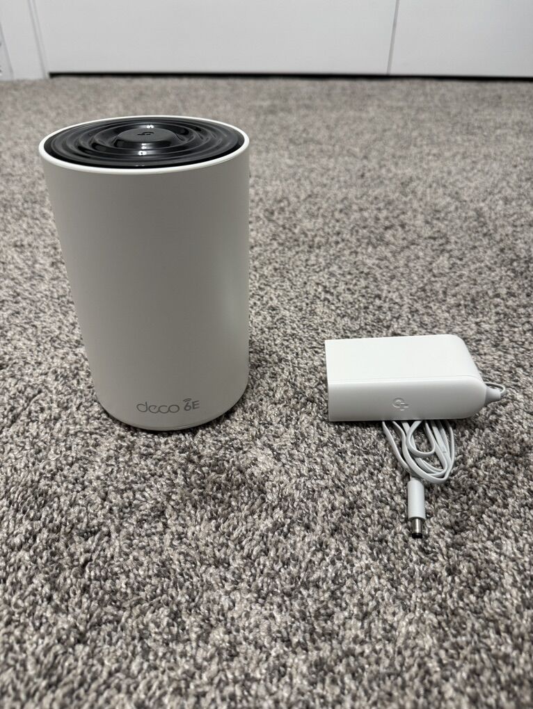 TP-Link XE75 Pro AXE5400 WiFi 6E Router | Desktop Hardware and ...