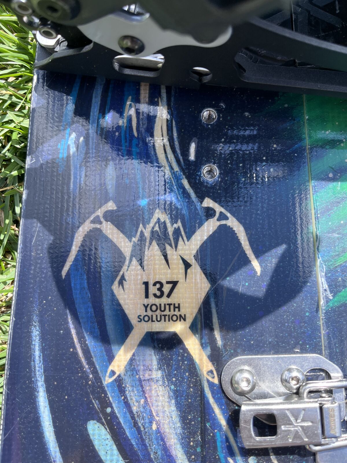 Jones Youth Splitboard w Bindings & Skins (137cm) | Backcountry ...