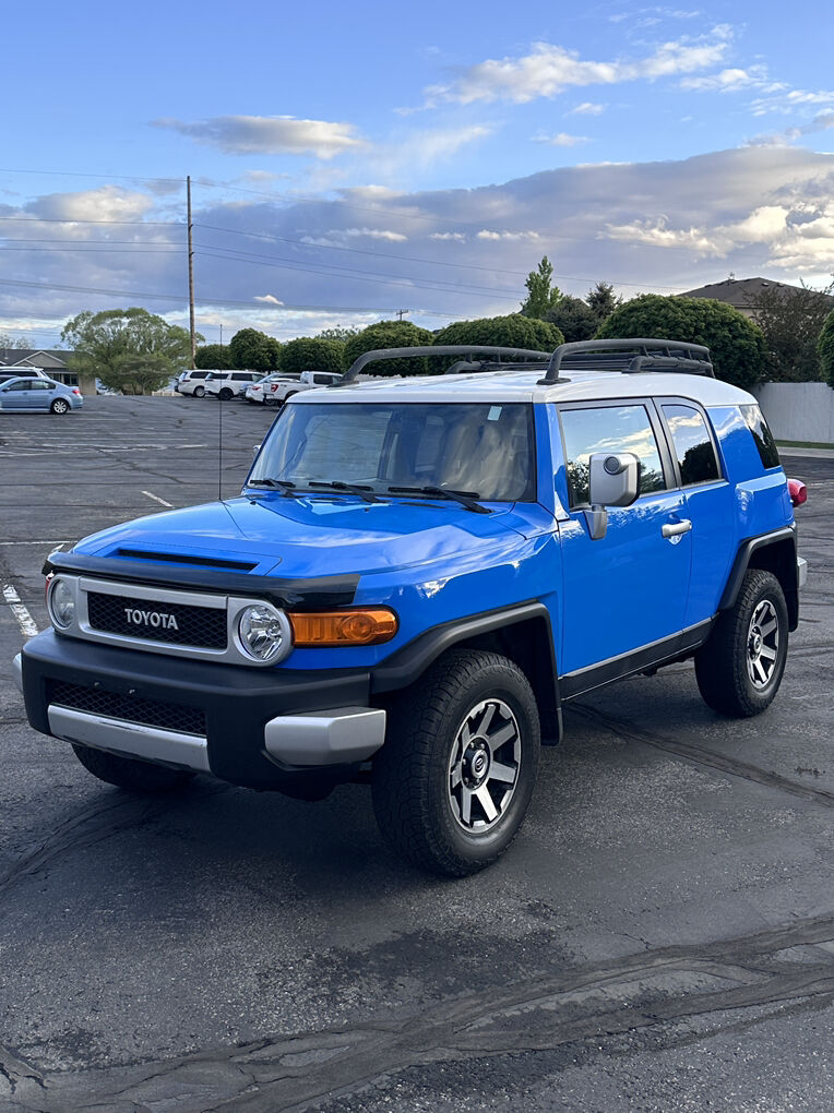 2007 Toyota FJ Cruiser Base in null, null | KSL Cars