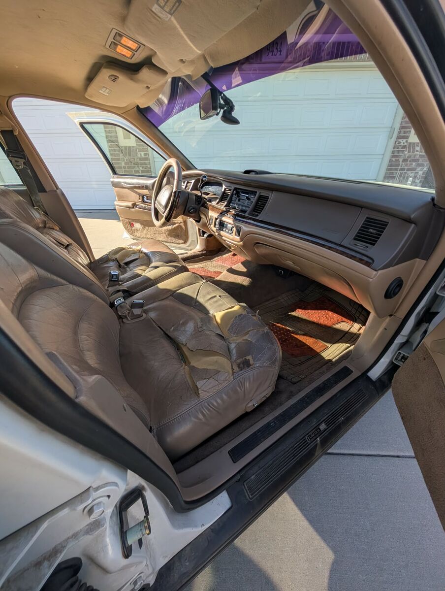 1997 Lincoln Town Car Signature in South Jordan, UT | KSL Cars