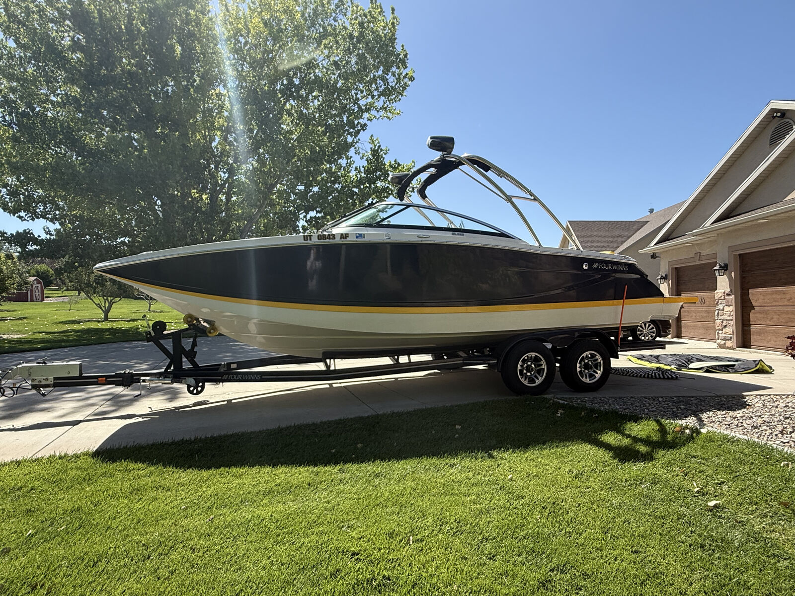 Four Winns Sl262 | Ski and Wakeboard Boats | KSL Classifieds