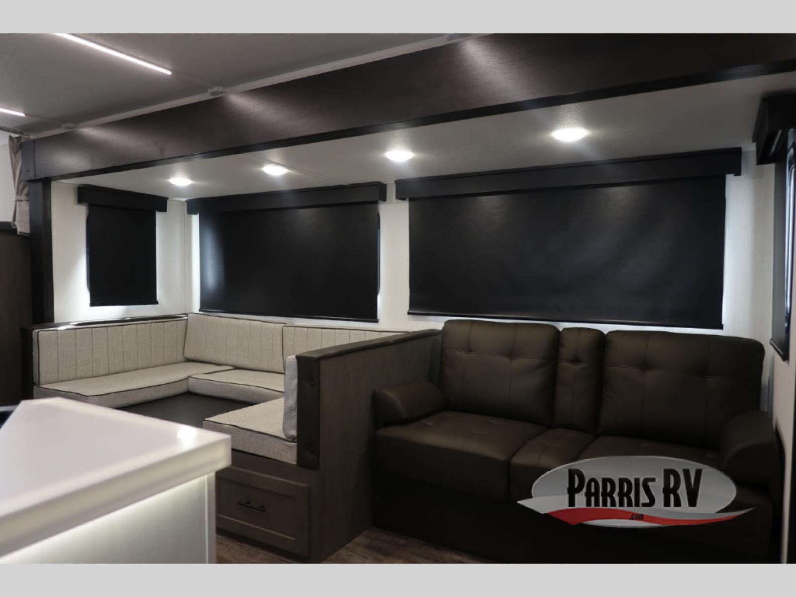 New 2025 Forest River RV Cherokee Alpha Wolf 26DBH | Travel Trailers ...