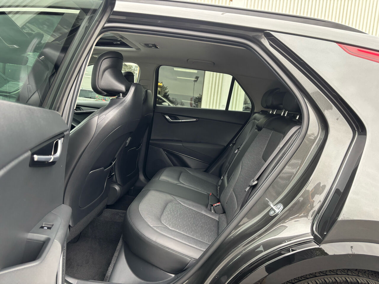 2024 Kia Niro Plug-In Hybrid SX Touring in Bountiful, UT | KSL Cars