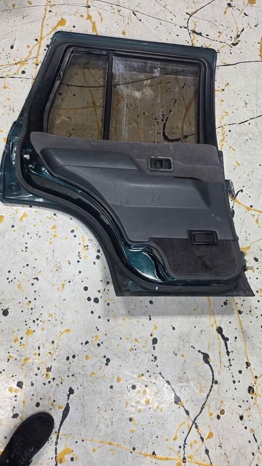 1991 Nissan Pathfinder Rear Doors Complete | Auto Accessories | KSL ...
