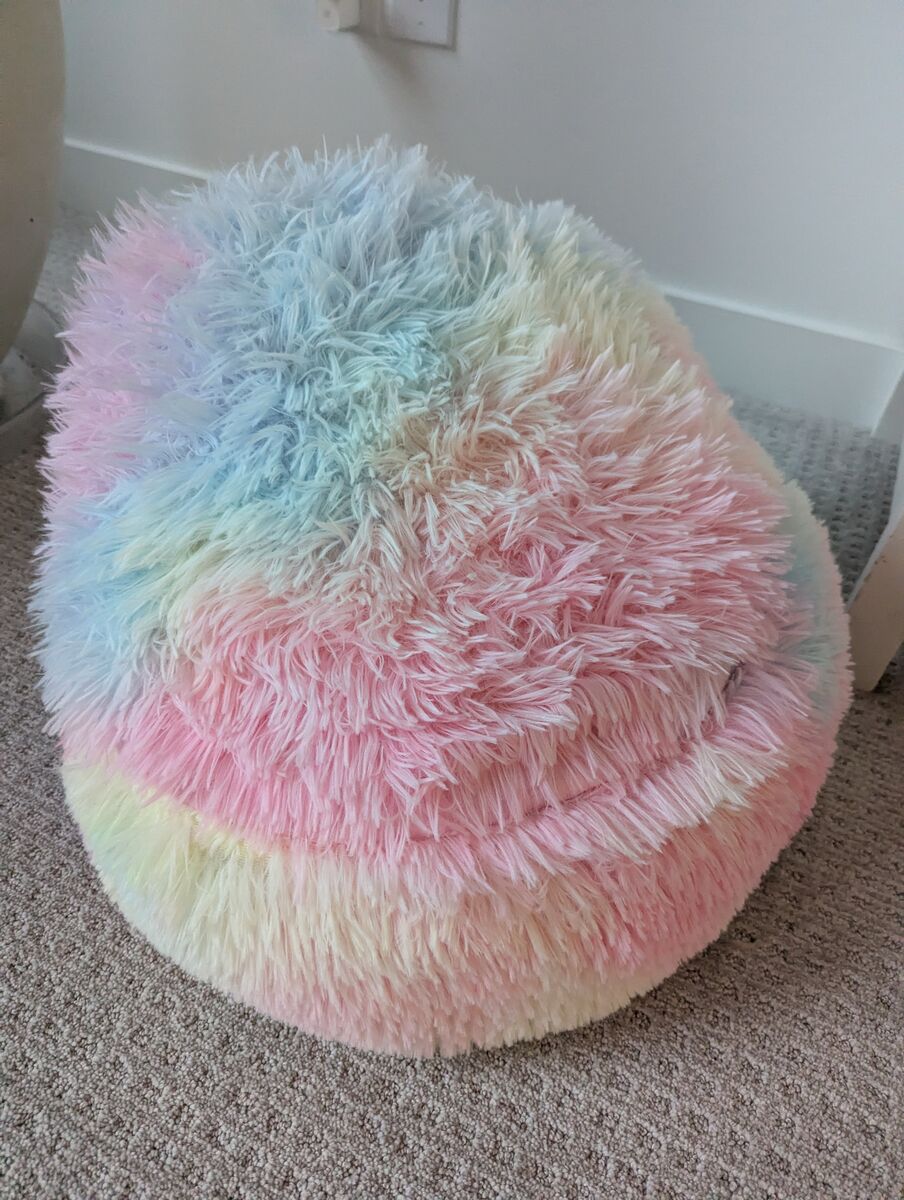 Fluffy Rainbow Indoor Cat Bed with Anti-Slip Base | Pet Equipment and ...