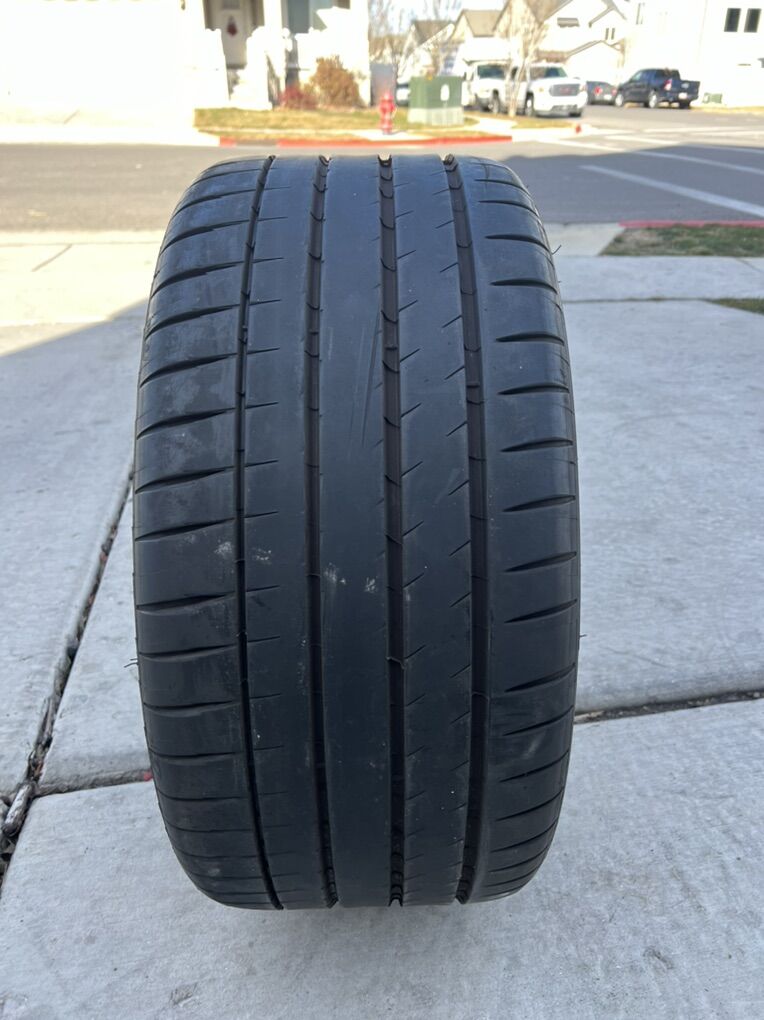 255-35R19 Michelin pilot sport 4s tire (spare | Wheels and Tires - Cars ...