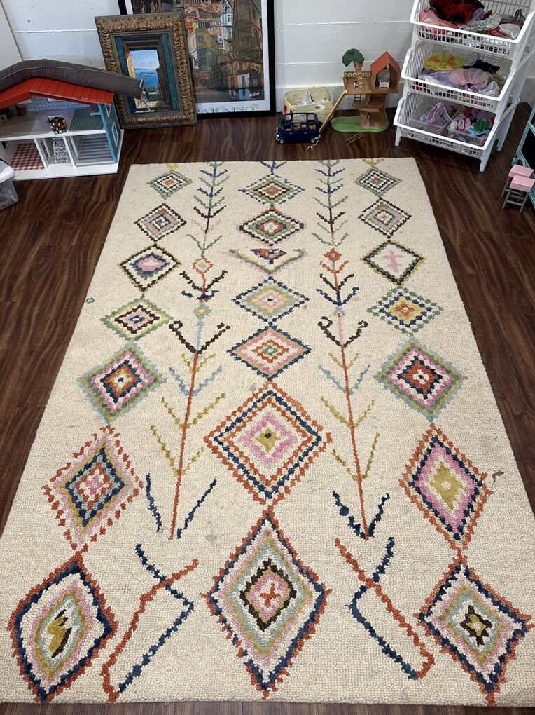 5‘ 8‘ Wool Hand Tufted Rug. Nursery Or Kids Room! | Rugs | KSL Classifieds