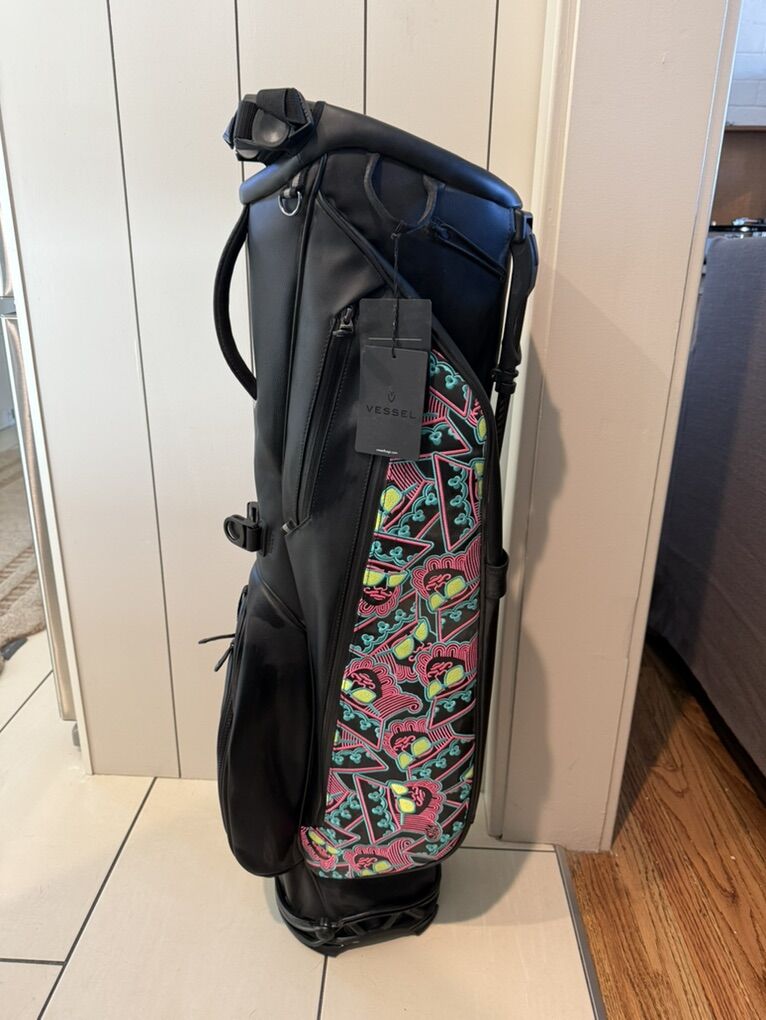 New Vessel Stacked Kings Swag Golf Bag Rare | Golf Equipment | KSL ...