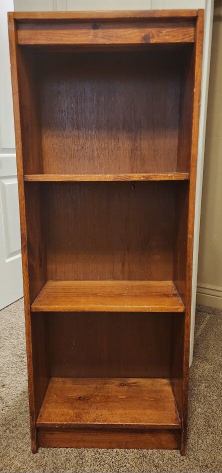 3 Shelf Oak Book Case | Shelving | KSL Classifieds