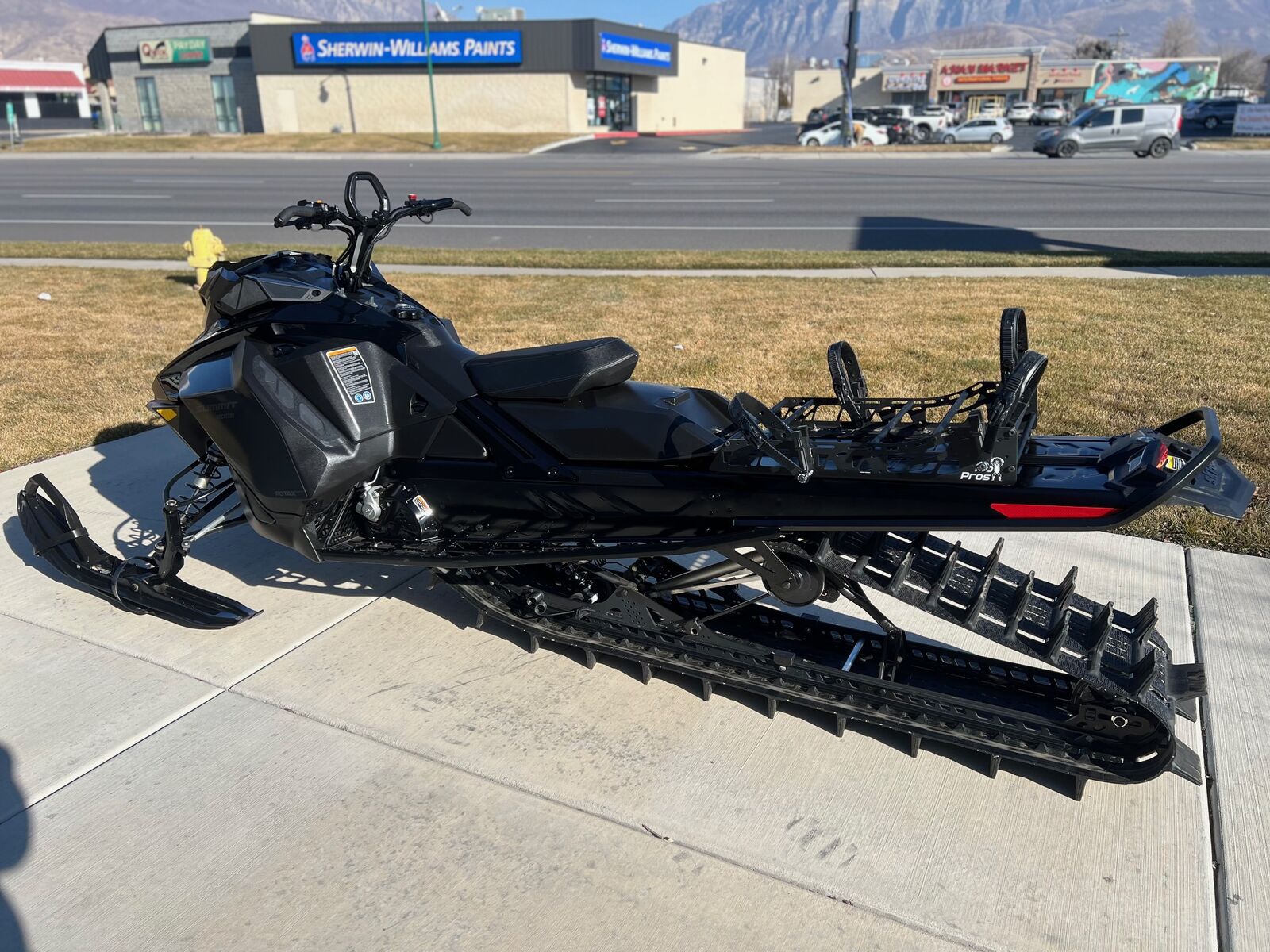 2022 SKI-DOO Summit Edge 175 850 E-TEC SHOT PowderMax Light FlexEdge 3.0 | Snowmobiles Used ...