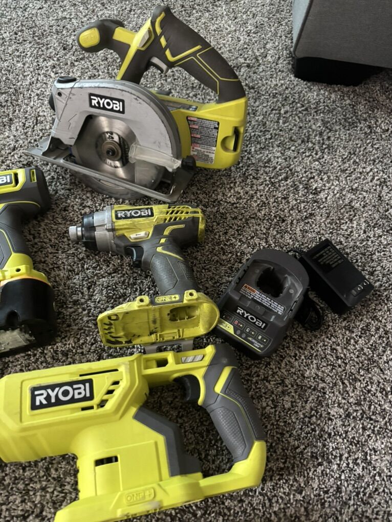 Large, Very Nice 8 Piece Ryobi Tool… | Industrial | ksl.com