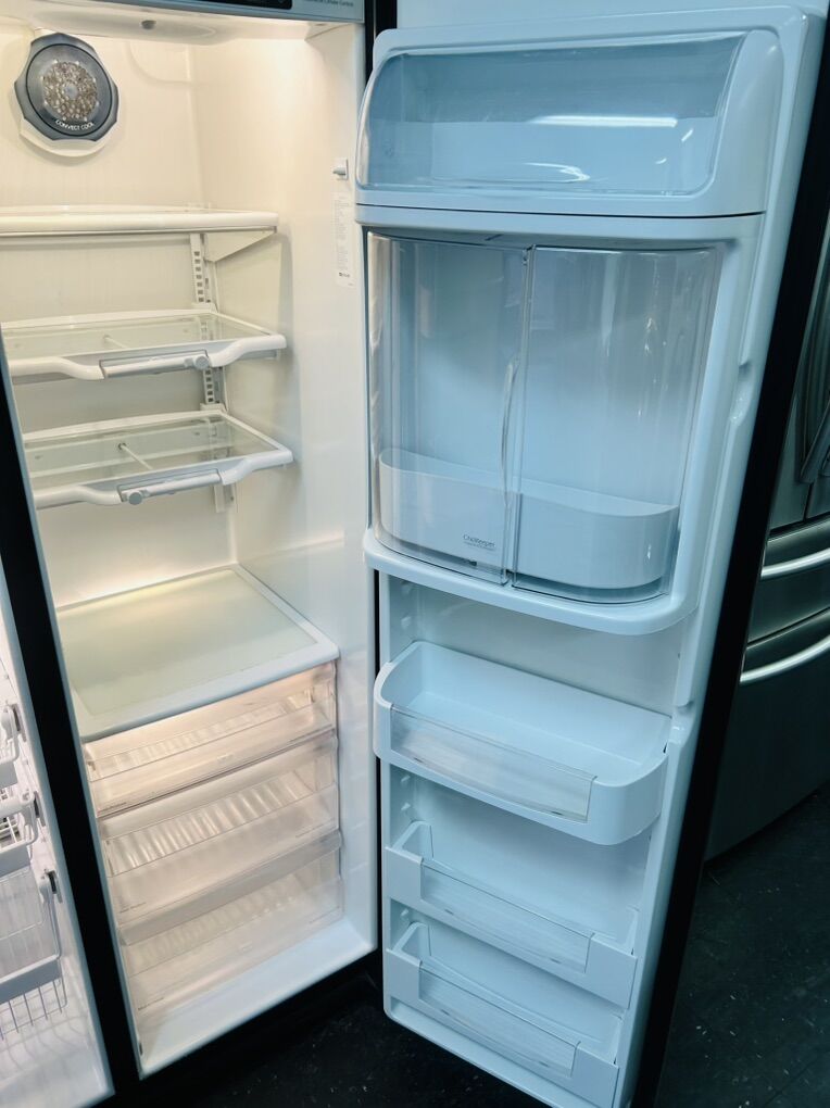Jenn-Air Stainless Side By Side Refrigerator | Refrigerators & Freezers ...