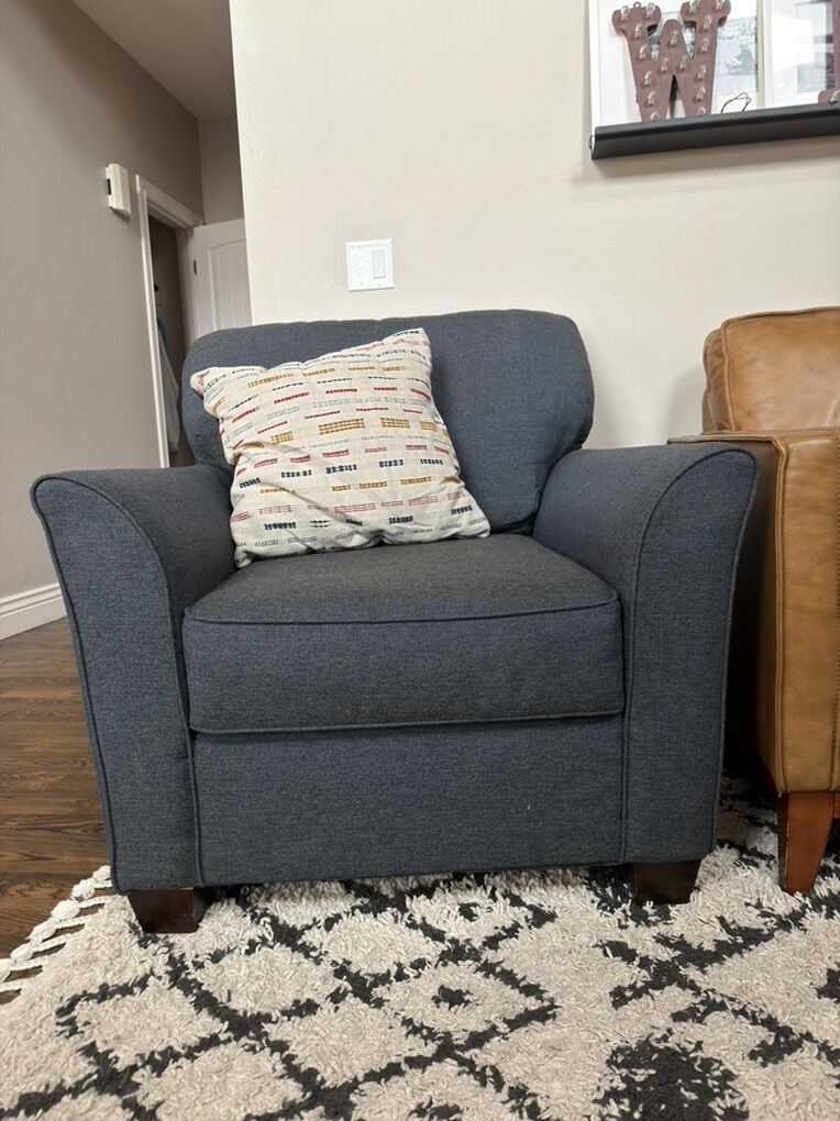 2 Blue Fabric Accent Chairs | Chairs | KSL Classifieds