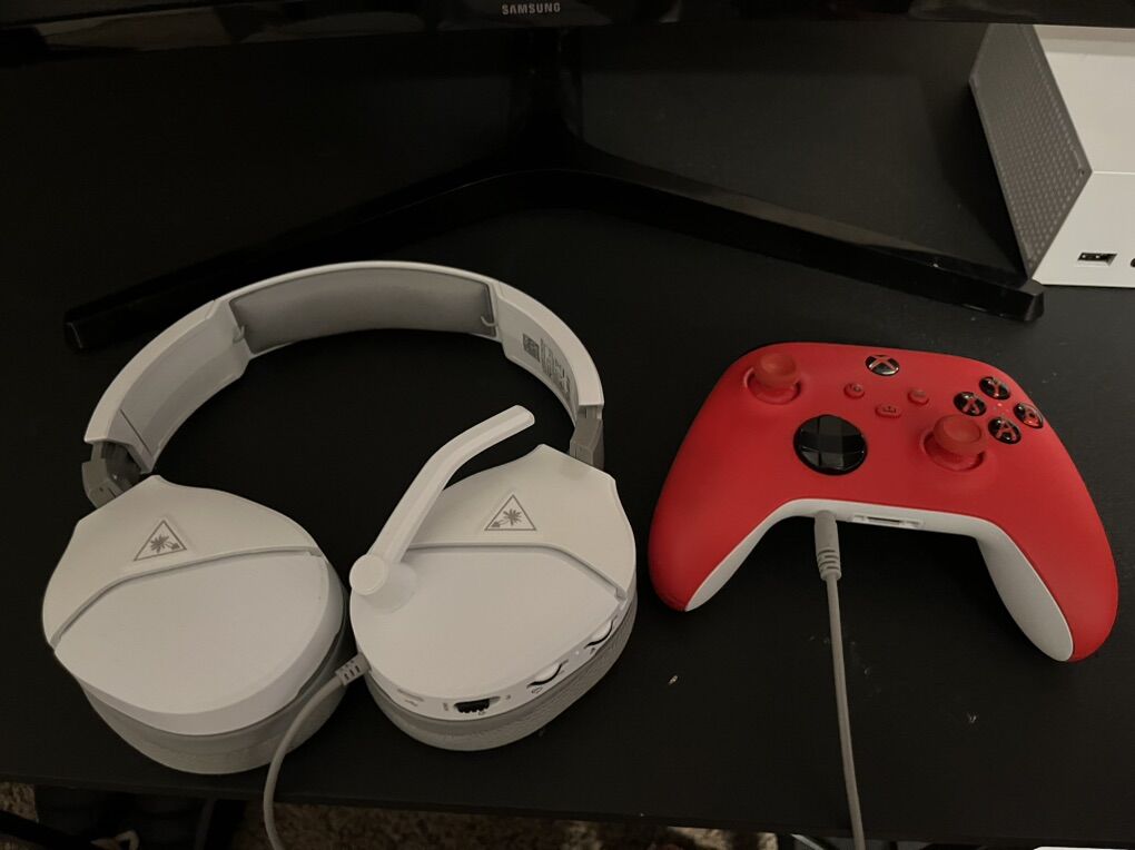 Xbox Series S And Monitor | Xbox Games and Equipment | KSL Classifieds